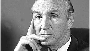 Former Senate Leader Mansfield Dies - CBS News