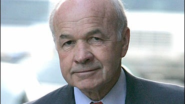 Enron Closing Arguments To Begin - CBS News