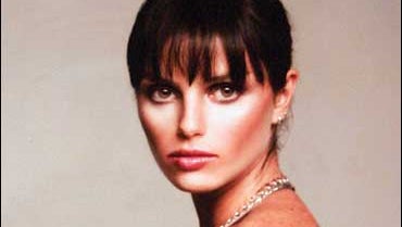 Ana Carolina Reston - Alchetron, The Free Social Encyclopedia