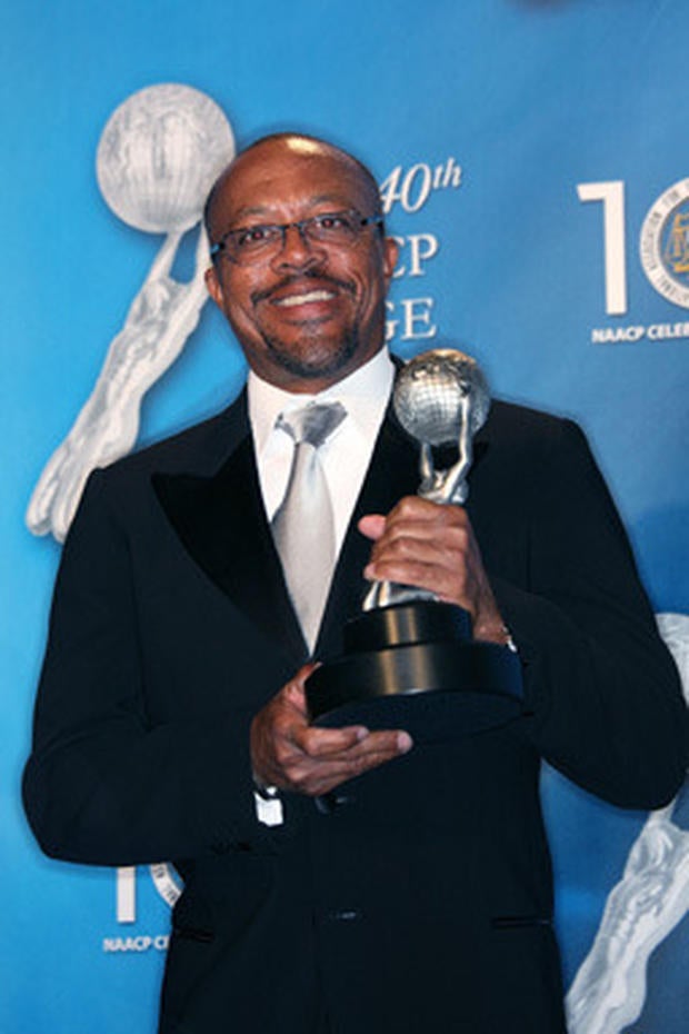 Andre Braugher - Photo 1 - CBS News