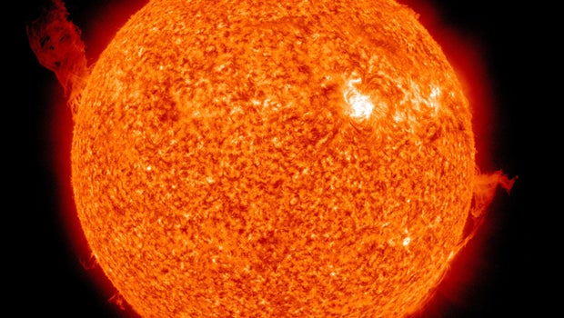 The sun's strange shape revealed - CBS News