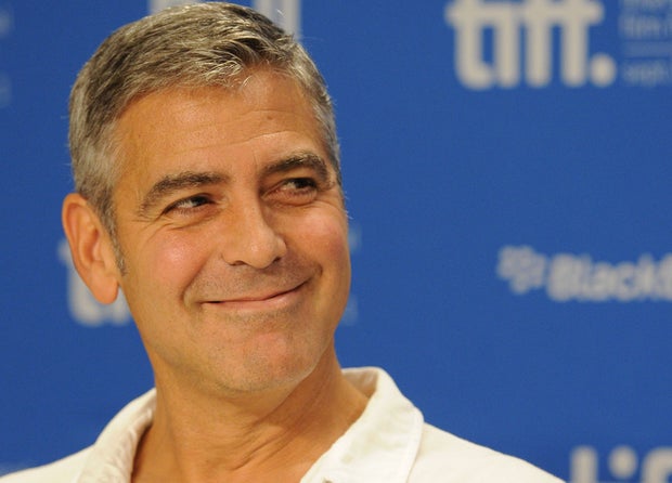 George Clooney charms Toronto fest - CBS News