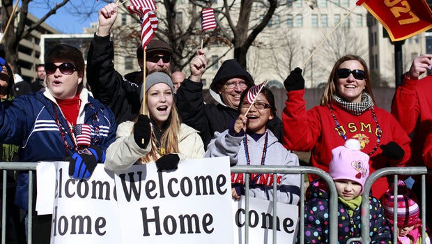 U.S. troops injured in Iraq face tough homecoming - CBS News