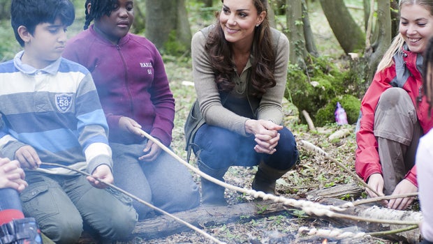 Kate joins inner-city children on camping trip - CBS News