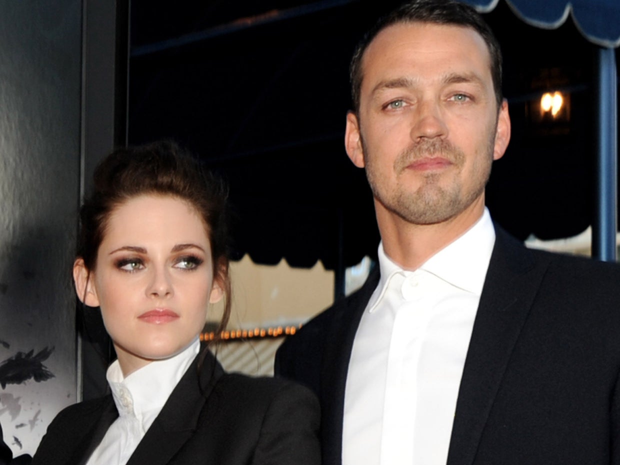 Kristen Stewart, Rupert Sanders photos posted online - CBS News