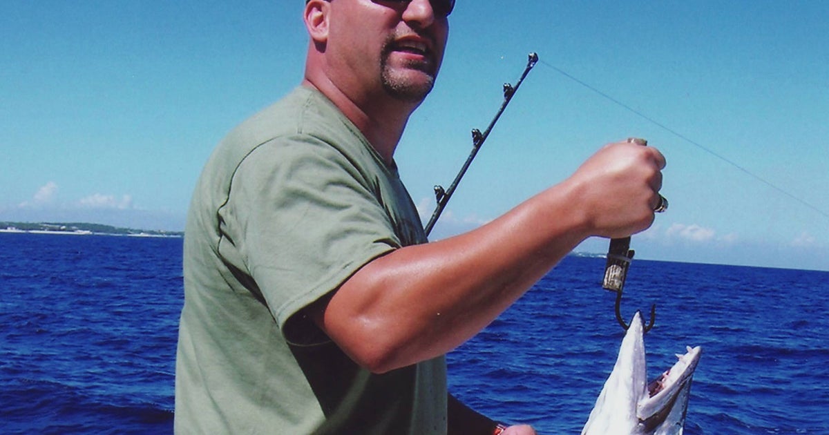 The murder of Brian Davis - CBS News