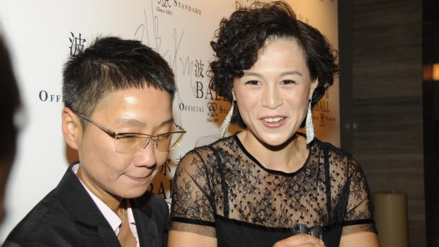 Tycoon's daughter pens open letter to dad: Please accept that I'm gay ...