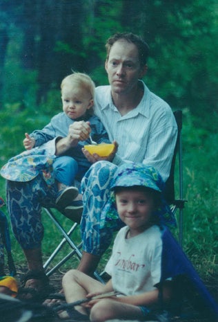 Family divided after mother's mysterious death - CBS News