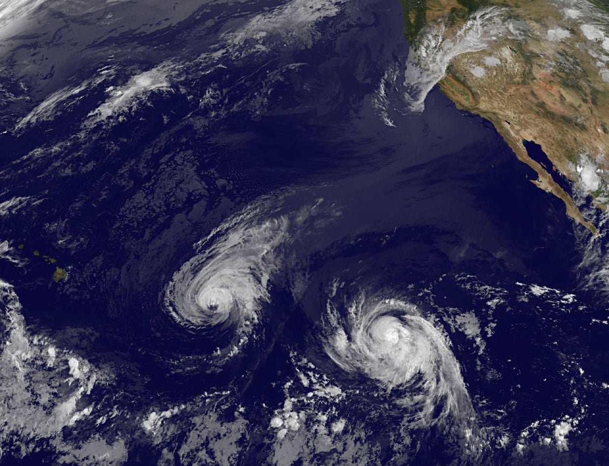 Two major storms may hit Hawaii with one-two punch - CBS News