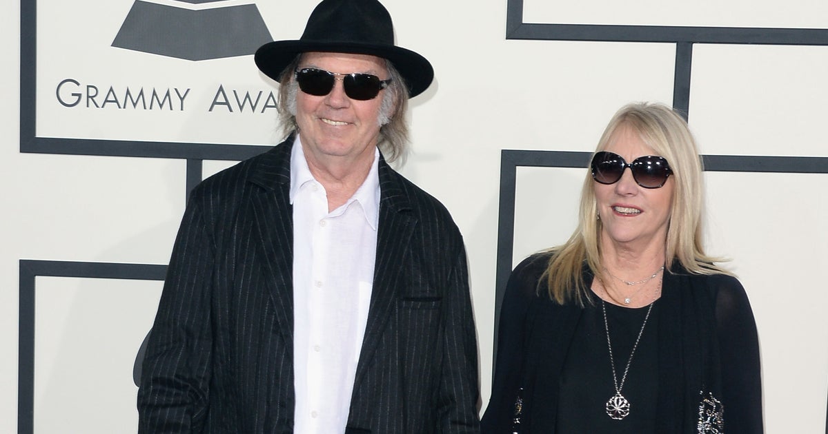 Neil Young and wife divorcing after 36 years - CBS News