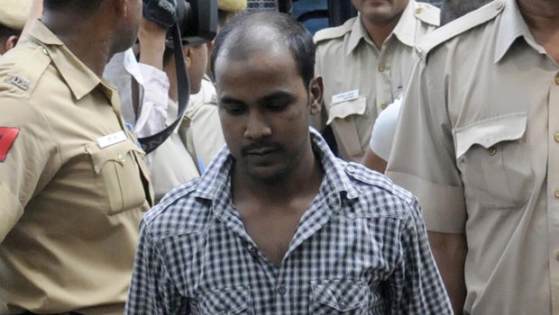 India orders TV stations not to give gang rapist a platform - CBS News