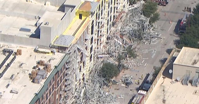 Scaffolding collapse in Houston - CBS News