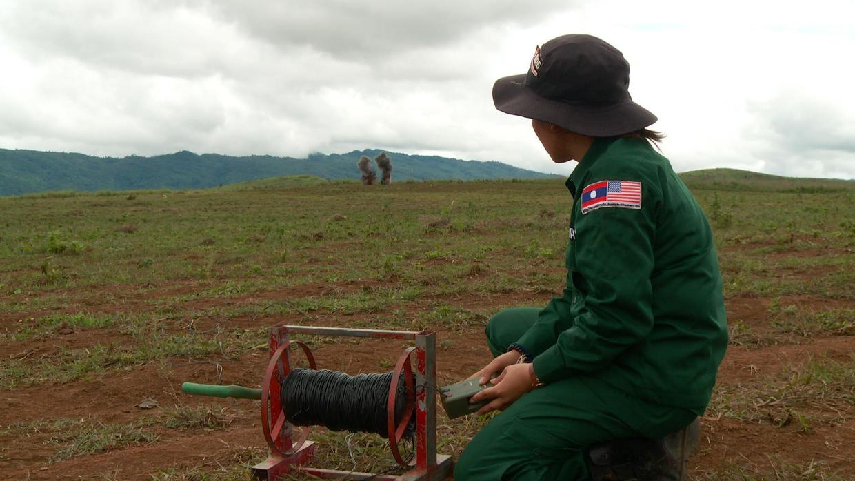 US cluster bombs still plague Laos after Vietnam War - CBS News