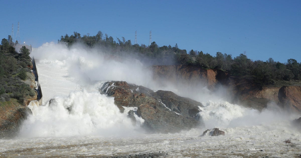 California officials lift evacuation order for 200,000 threatened by ...