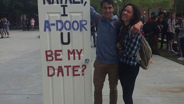 Students, parents outraged by caged tiger at high school prom in Miami ...