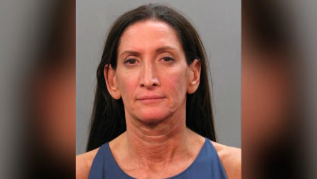 New York woman charged with DWI had 3 children in SUV, police say - CBS ...