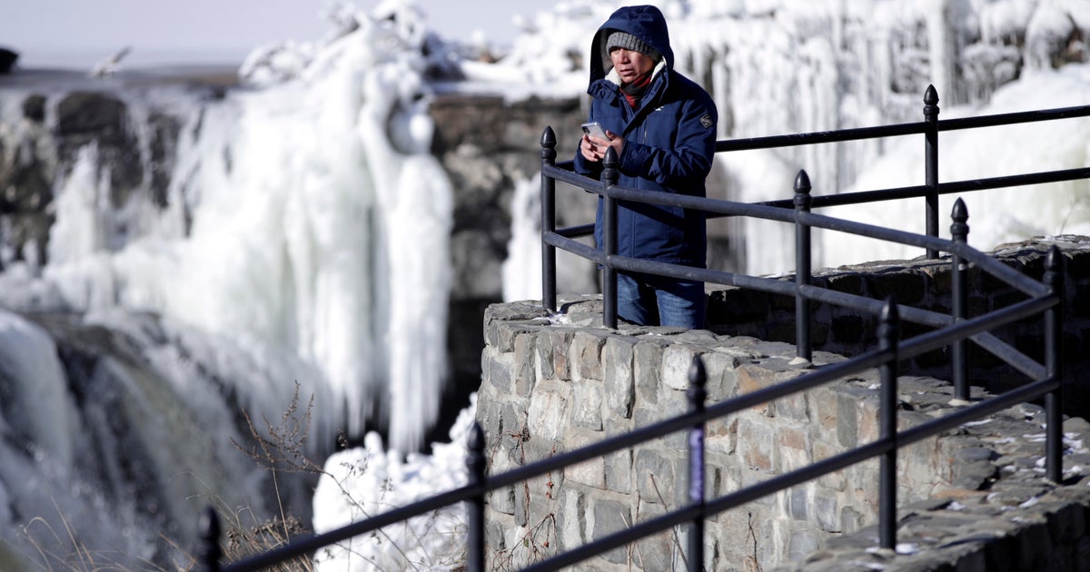 Dangerous winter storm to target Northeast later this week - CBS News