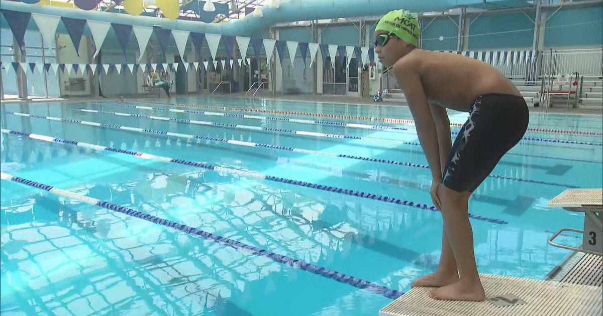 10-year-old named Clark Kent breaks record held by Michael Phelps for ...