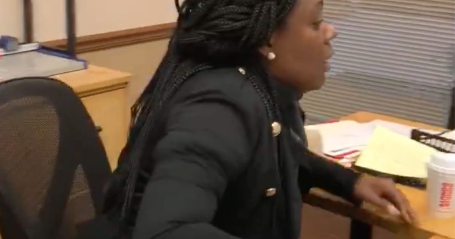 Watch: Video of Chicago Woman Passing Illinois Bar Goes Viral - CBS Chicago