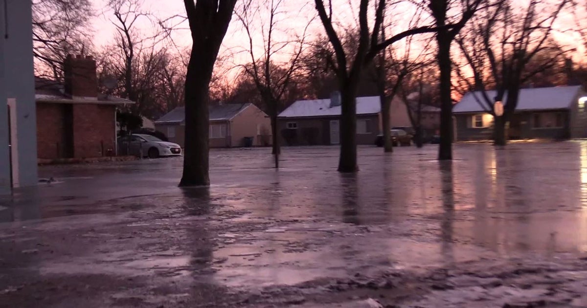 Broken Water Main Causes Icy Mess In Gary, Indiana - CBS Chicago