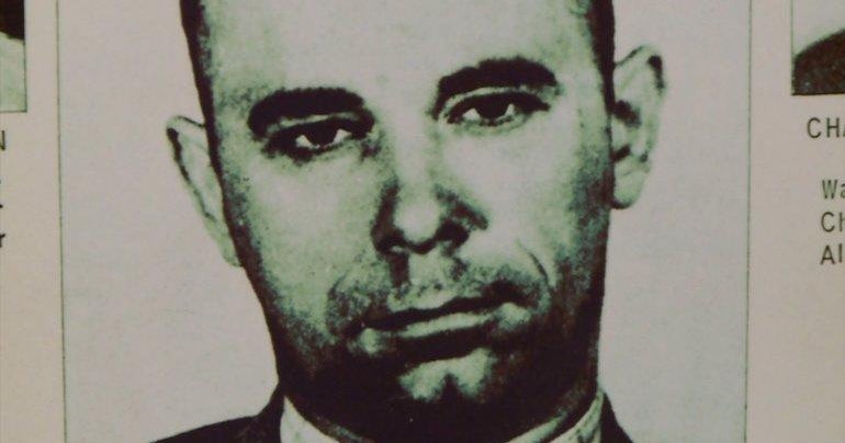 John Dillinger exhumed: Body of notorious gangster to be exhumed from ...