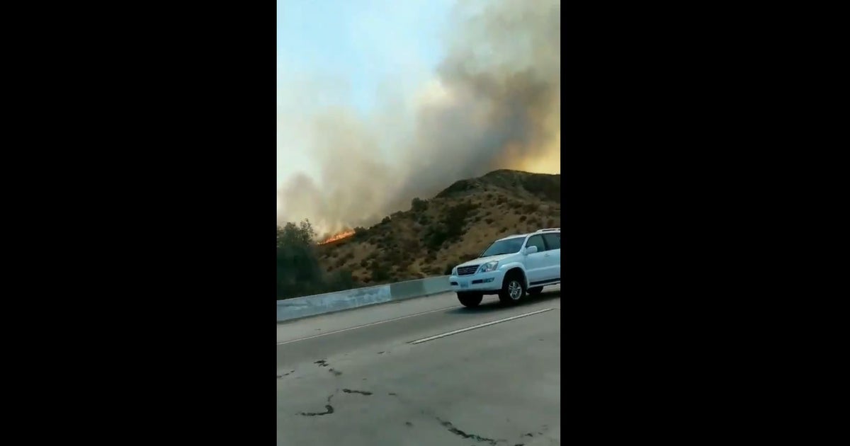 Firefighters Battle Vegetation Fire In Temescal Valley; 30 Acres ...