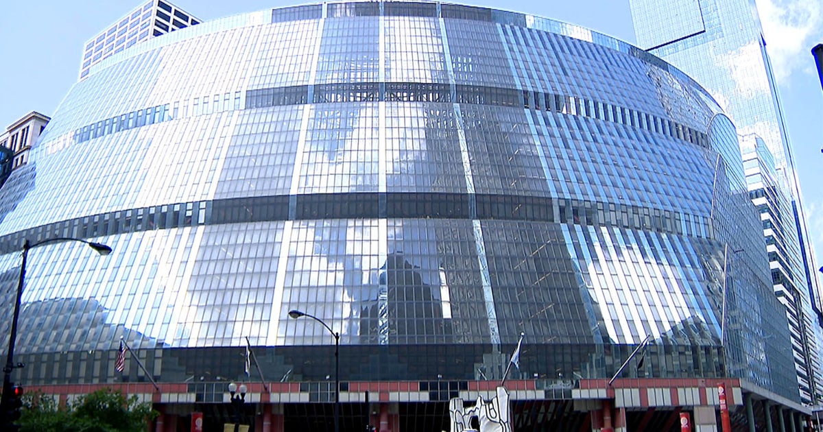 Gov. JB Pritzker Announces $70 Million Plan To Sell Thompson Center To ...