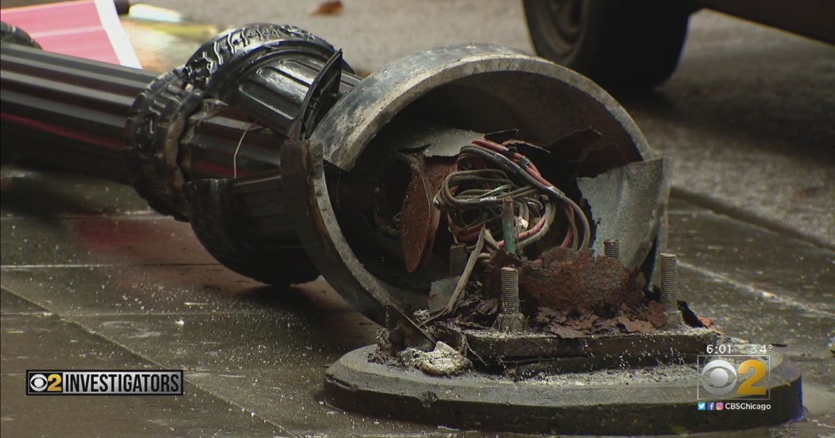 City Was Warned About Damaged Light Poles Years Before One Fell On ...