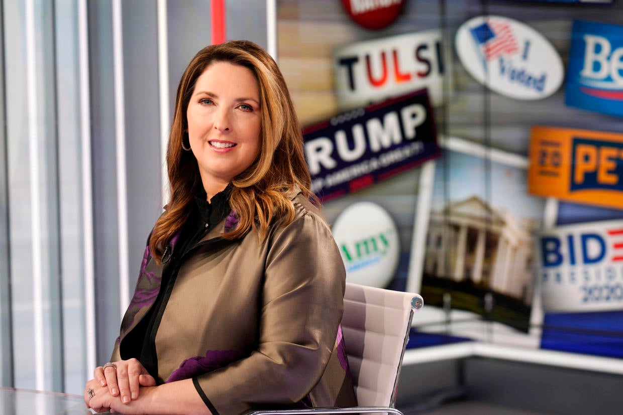 Behind the scenes of "Face the Nation" with Margaret Brennan - CBS News