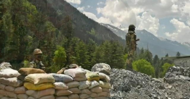 India and China talk de-escalation after deadly clashes at Himalayan ...