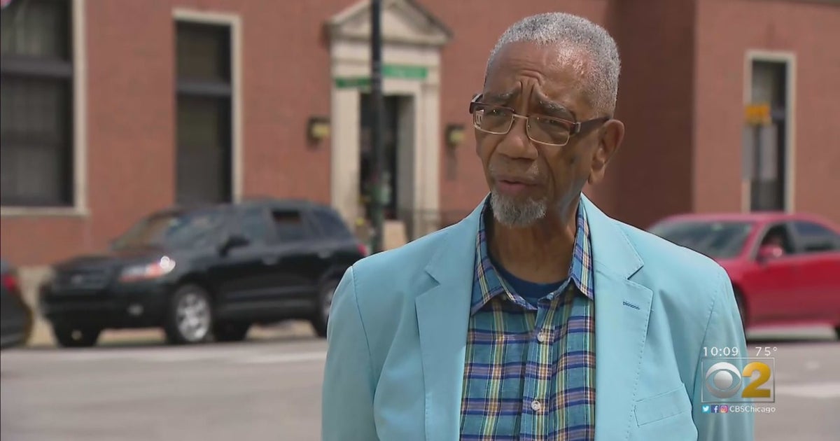 Rep. Bobby Rush Hosts Townhall After CBS 2 Reports On Chicagoans ...