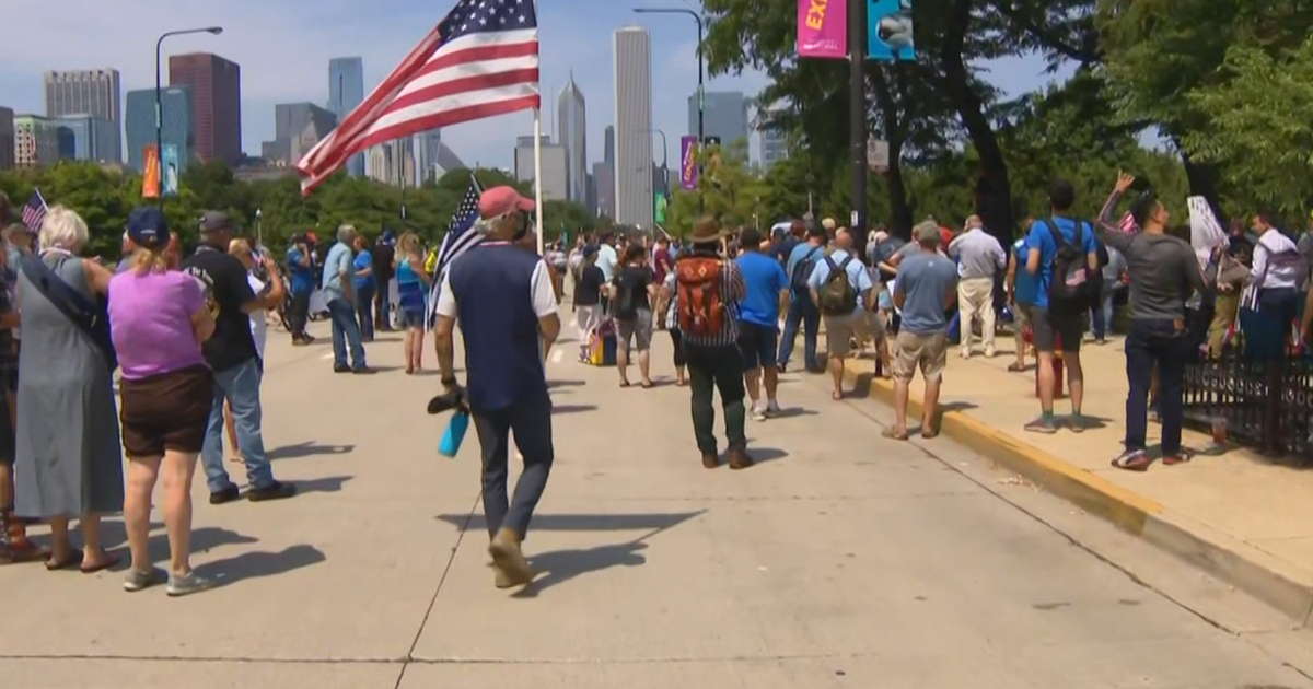 'Back The Blue' March, 'Black Lives Matter' Protesters Square Off In ...