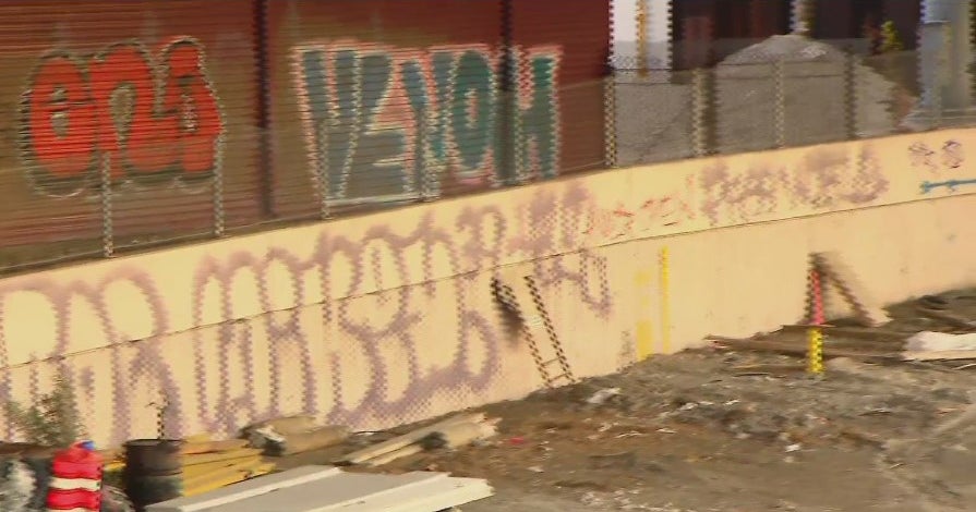 Graffiti Plagues Jane Byrne Interchange Construction Zone, And IDOT Has ...