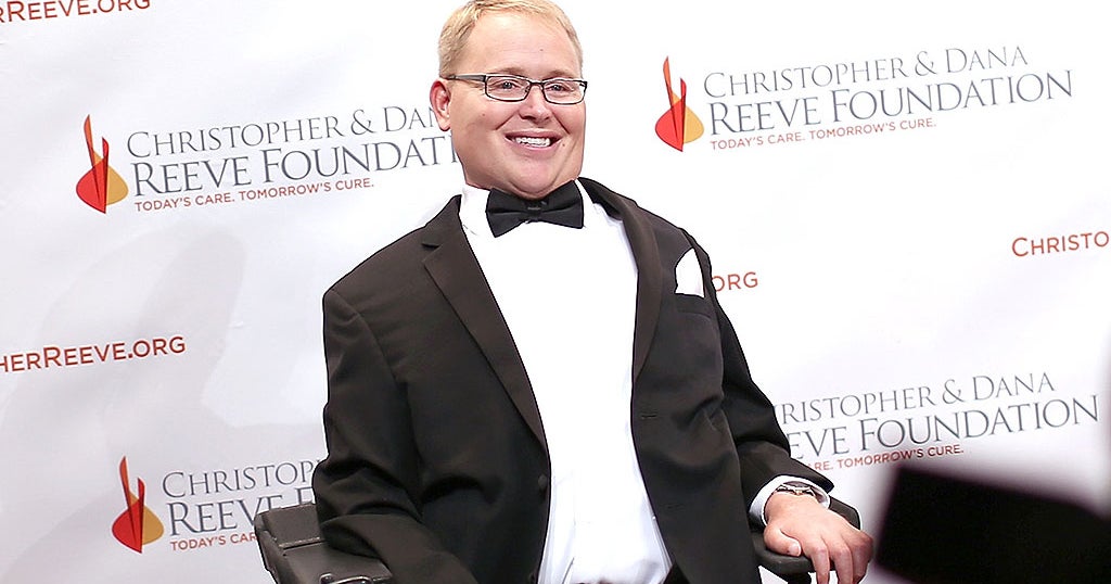 Bruins To Honor Travis Roy With TR24 Helmet Decal Throughout 2021 ...