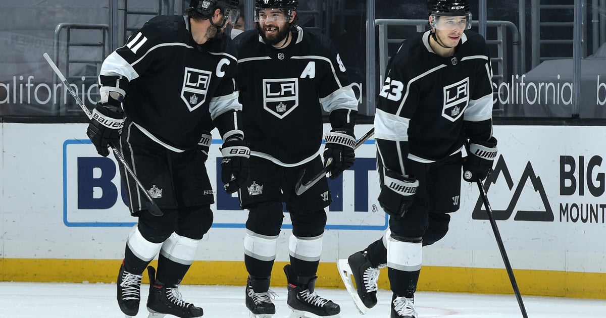 Jonathan Quick Makes 28 Saves, Kings Blank Wild 4-0 - CBS Los Angeles