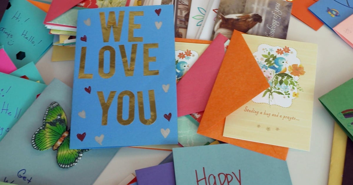 Caring cards from strangers help patients on road to recovery - CBS News