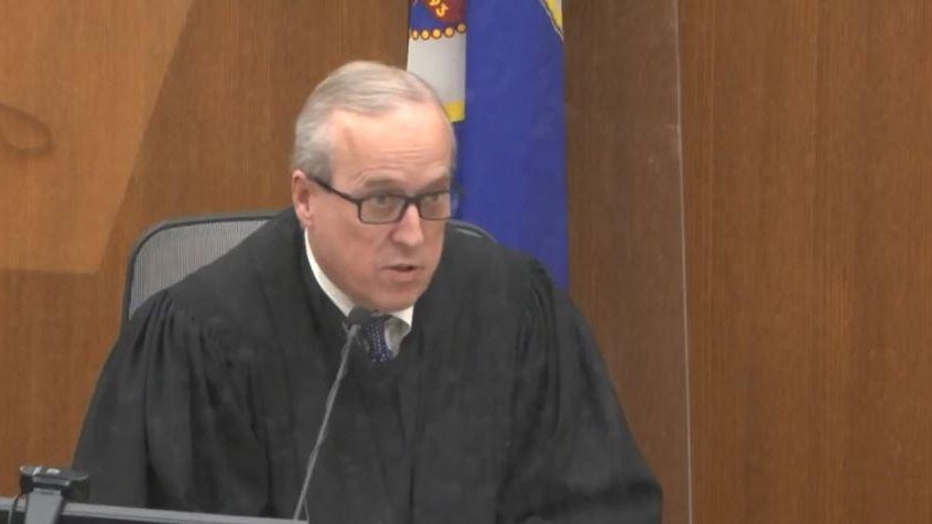 Judge permanently dismisses charges against Kenneth Walker, boyfriend ...