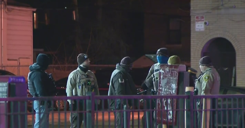 Cook County Sheriff's Officers Shoot, Wound Suspect They Were Tracking ...