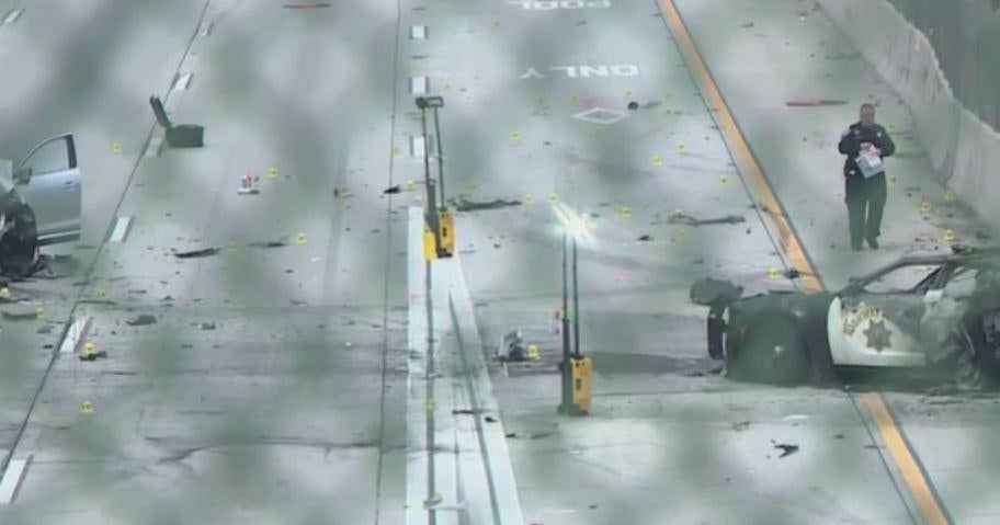 3 Chp Officers Hurt In Fiery Wreck On 105 Freeway In Downey Cbs Los